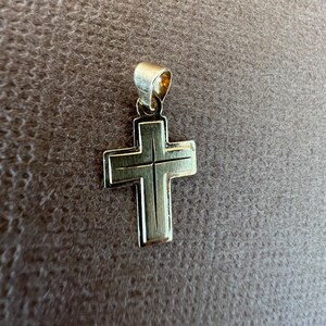 18K Solid Gold Cross Pendant Design - Etsy