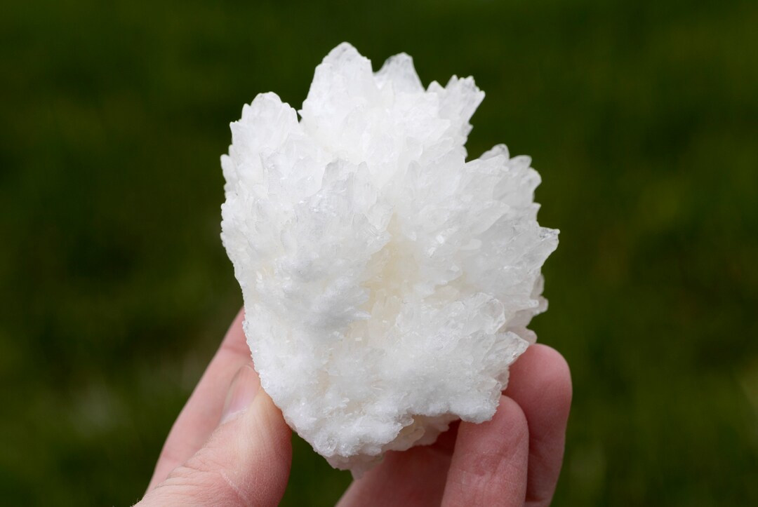 White Aragonite Crystal Cluster | White Cave Calcite Crystal Formation | Crystal Lover Gift - Etsy