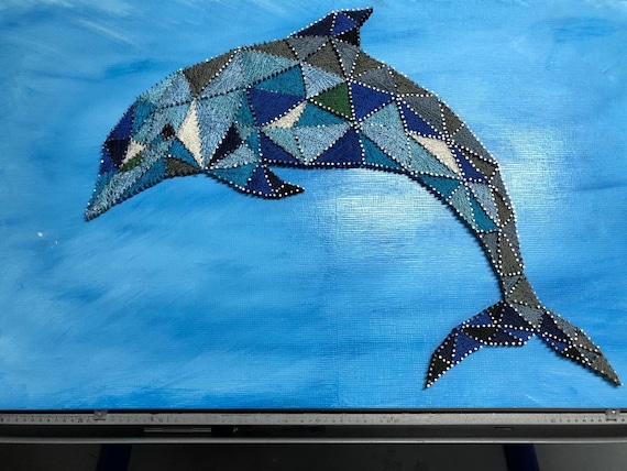 Stringart Delfin Dolphin in geometrische Muster geteilt | Etsy
