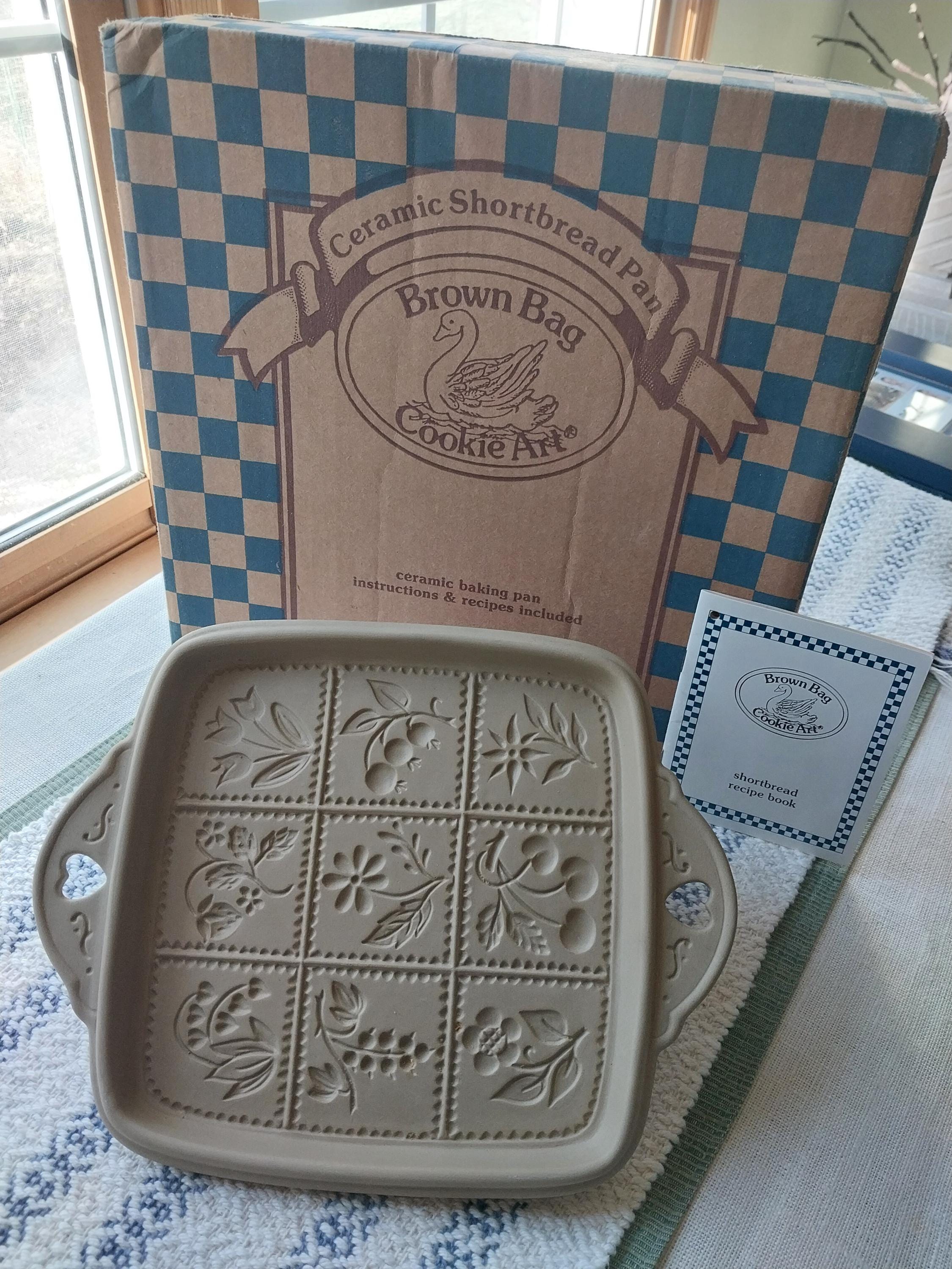 Ceramic shortbread mold store
