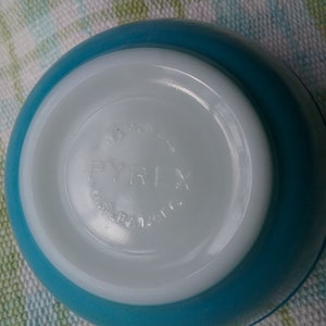 Pyrex Primary Blue Mixing/nesting Bowl Vintage, Grandma's Pyrex - Etsy