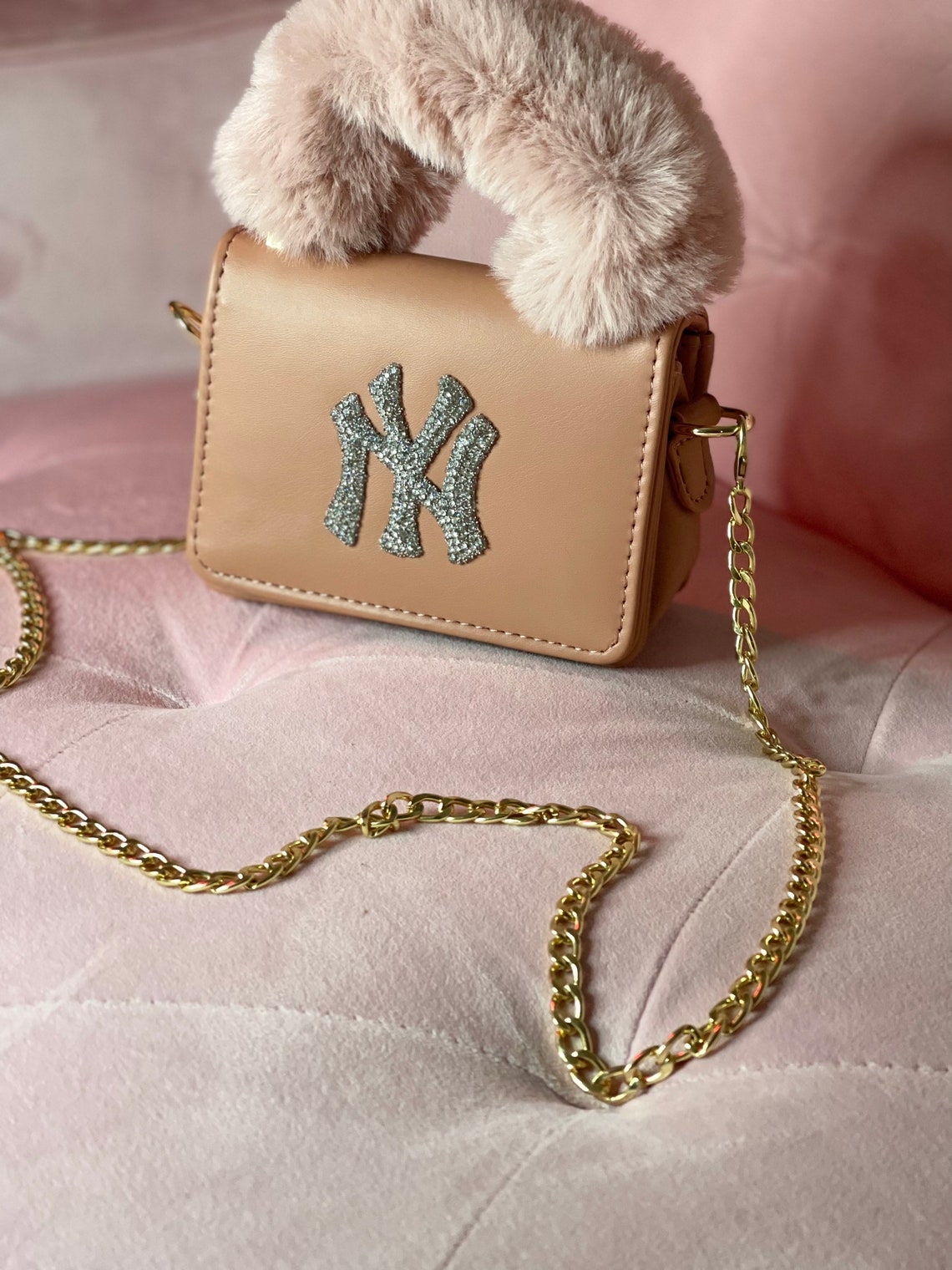 FURRY HANDLE PURSE | Etsy