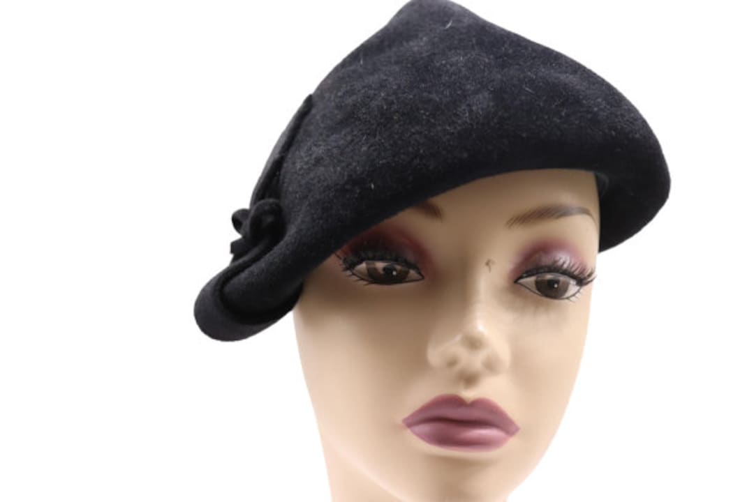 Vintage 1950s Ladies Black Velour Crescent Hat - Etsy