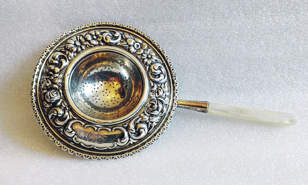Stunning Victorian Antique Sterling Silver Mauser Made Tea Strainer ...