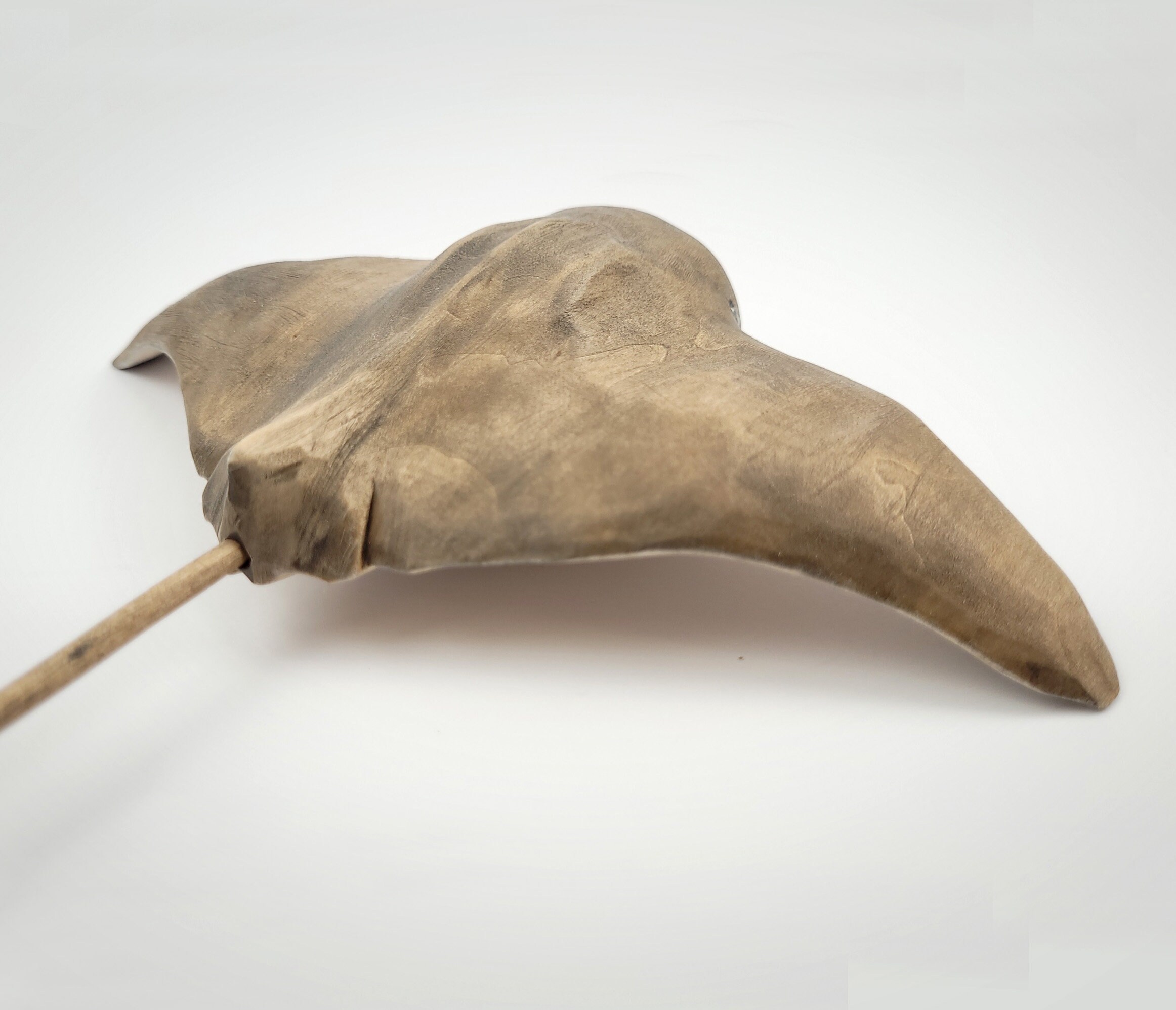 Escultura de mantarraya gris de madera, estatua de manta raya, manta de ...
