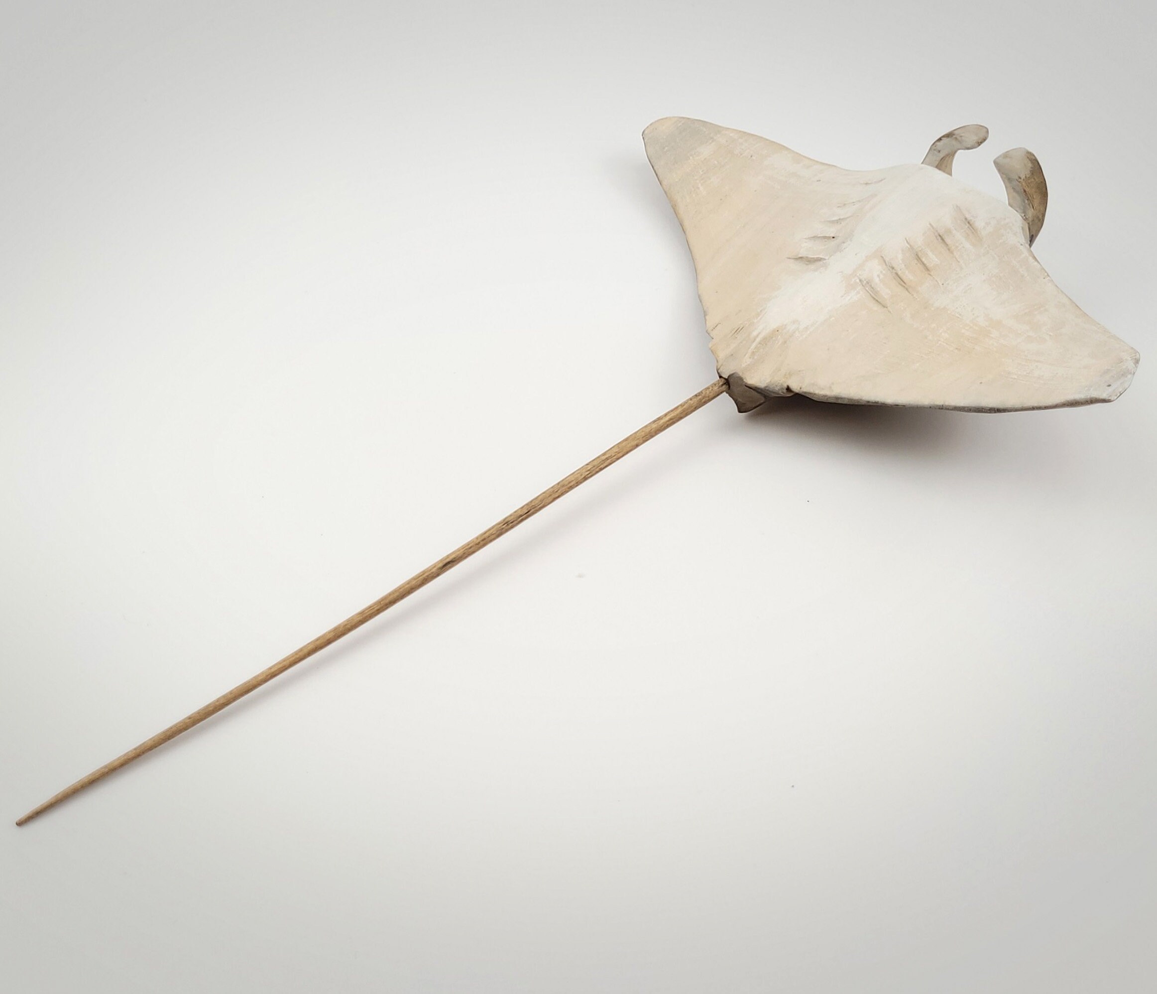 Escultura de mantarraya gris de madera, estatua de manta raya, manta de ...