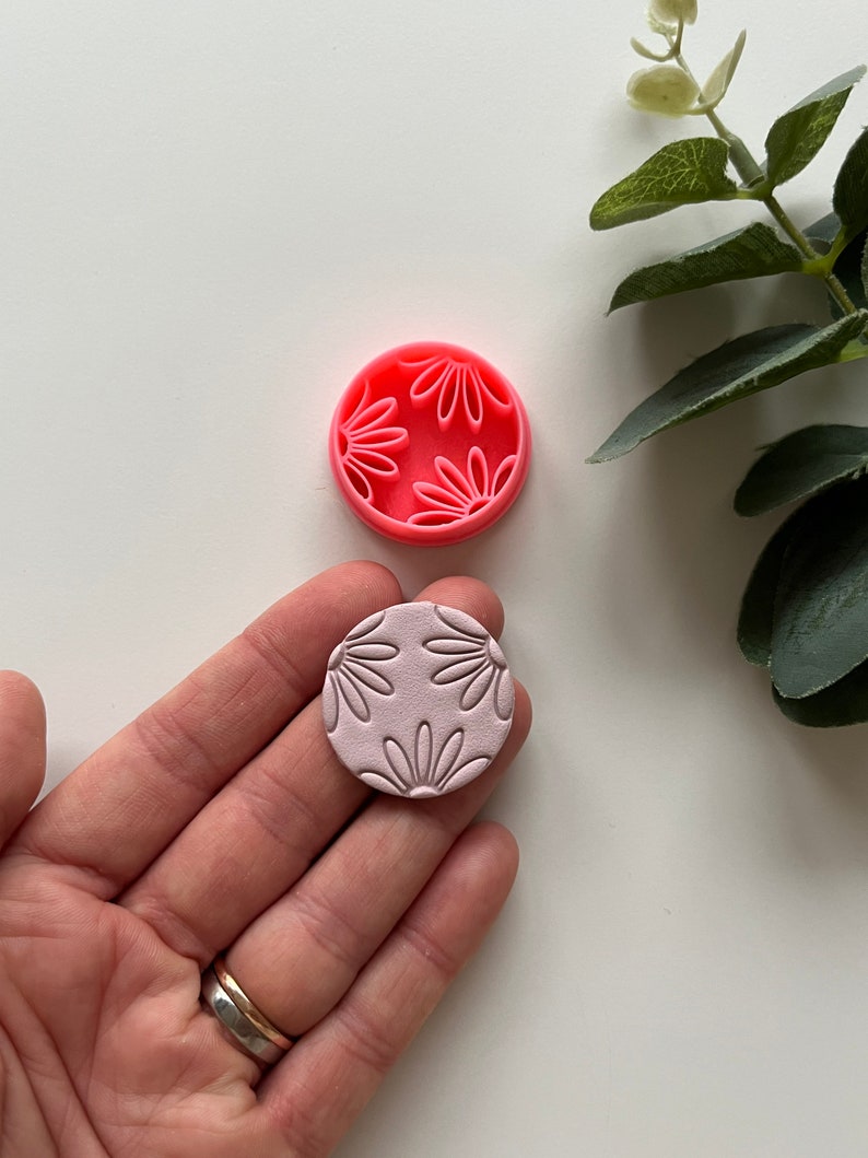 Daisy Flower Circle Clay Cutter: Polymer Clay Earring Tool - Etsy