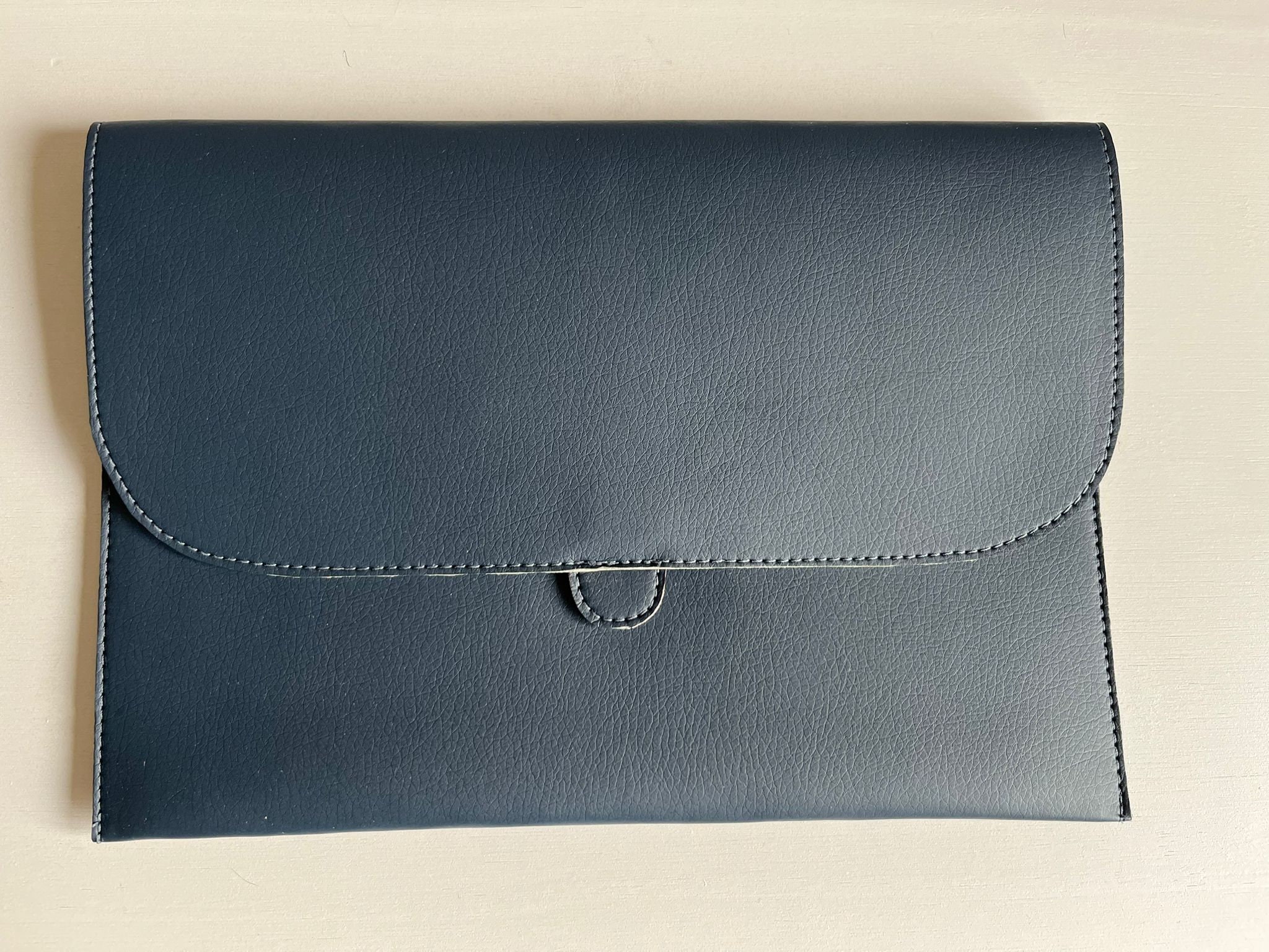 JW Faux Leather Magazine Folder Holder for Magazine Brochures iPad ...