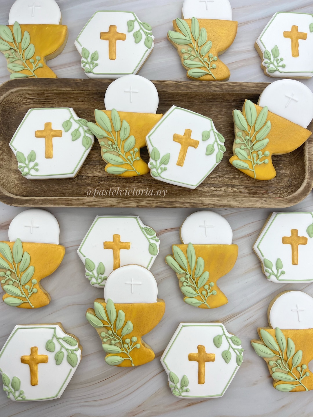 Personalized Baptism Cookies, Floral Cookies, Baptism Cross Cookies ...