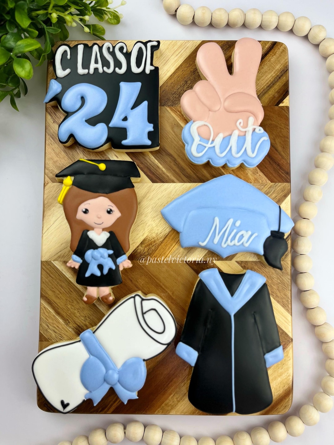 Custom Graduation Cookies 2025, Personalized Grad Favors, Class of 2025 ...