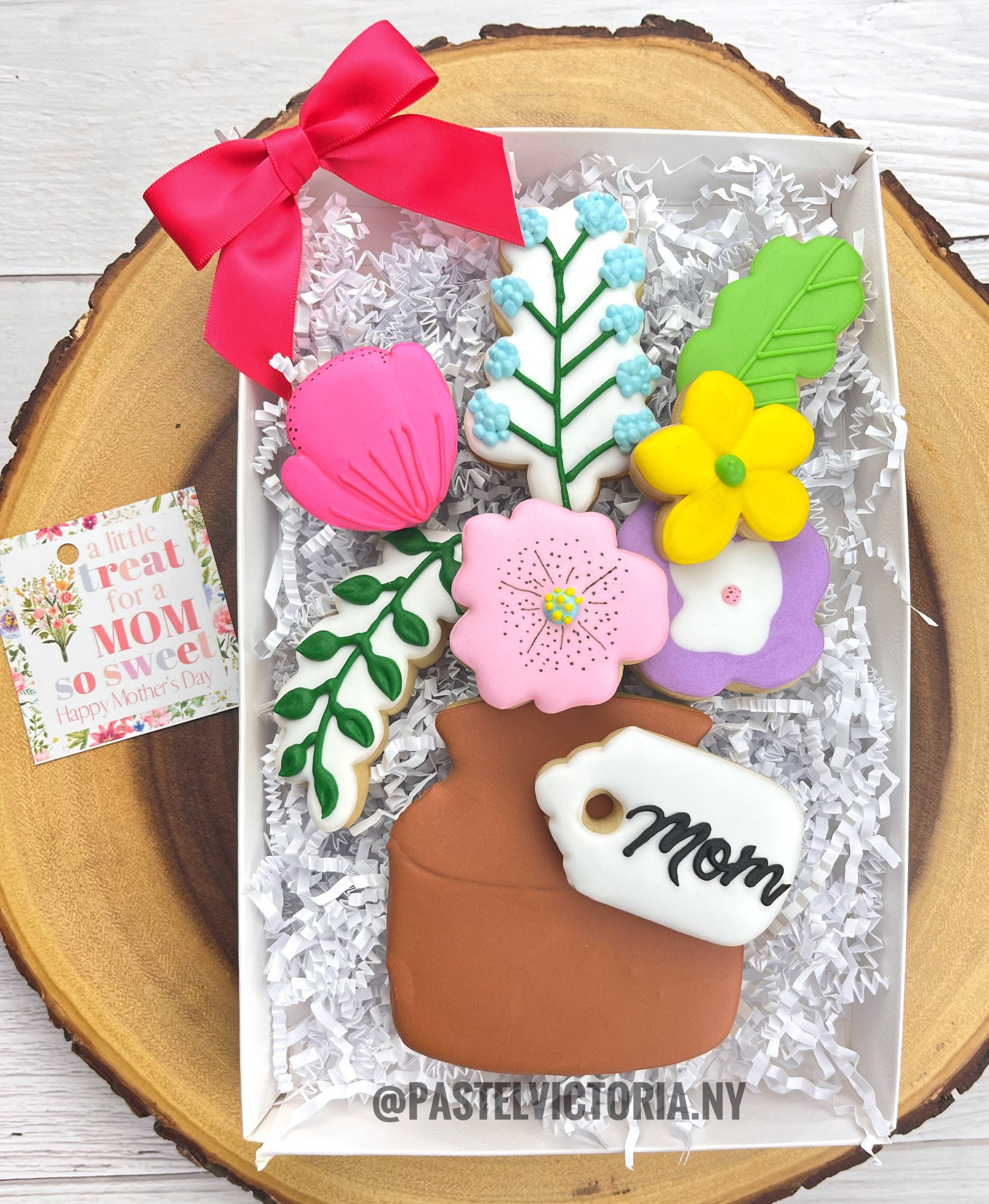 Mother’s Day Cookies Set of 9, Mother’s Day Gift Box, Personalized ...
