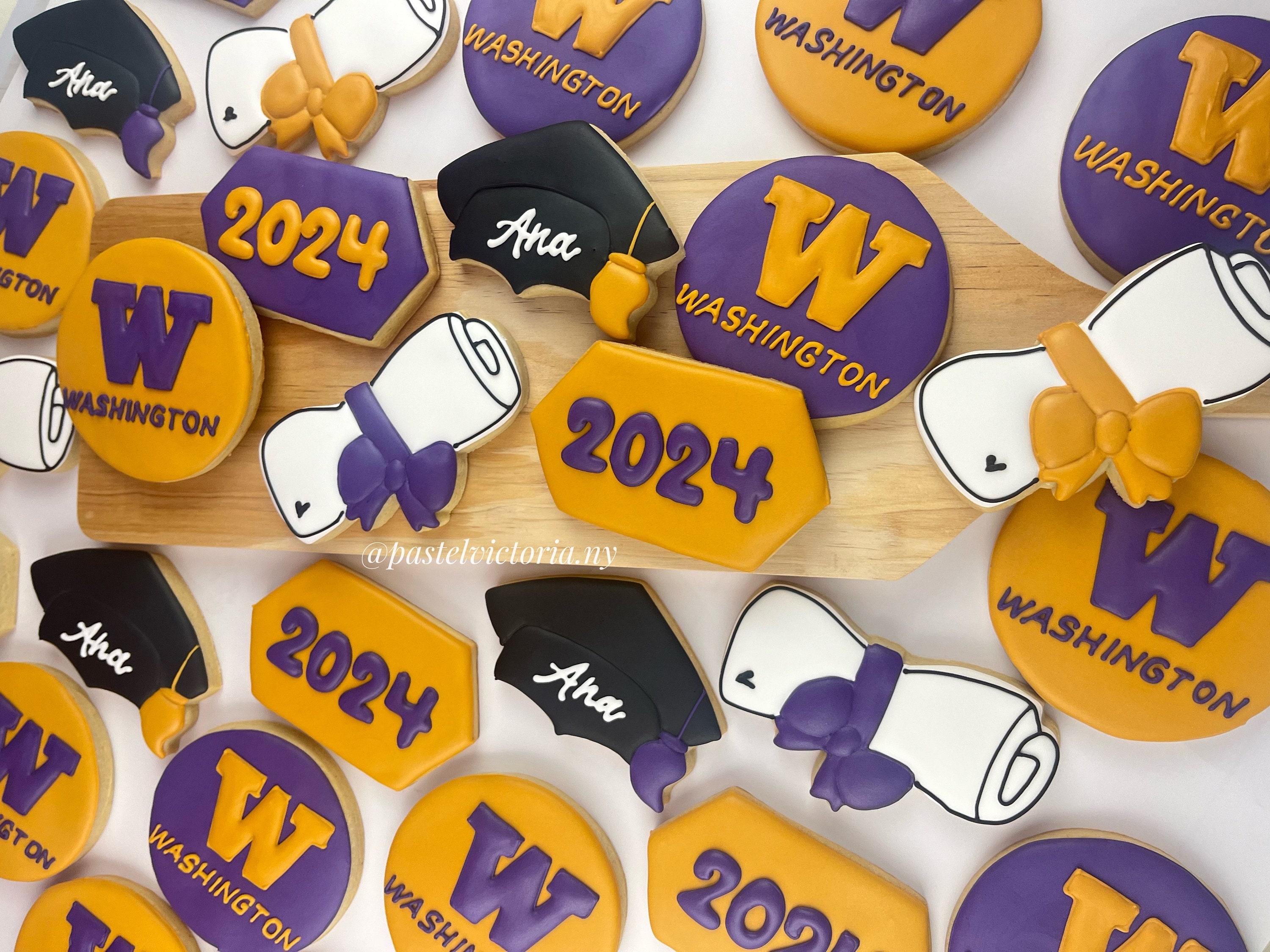 Custom Graduation Cookies 2025, Graduation Party Favors, Class of 25 ...