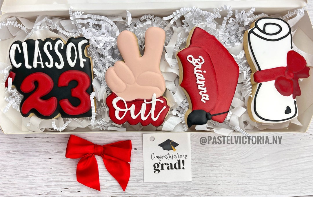 Set of 4 Graduation Cookies 2025, Custom Cap & Diploma Cookies ...