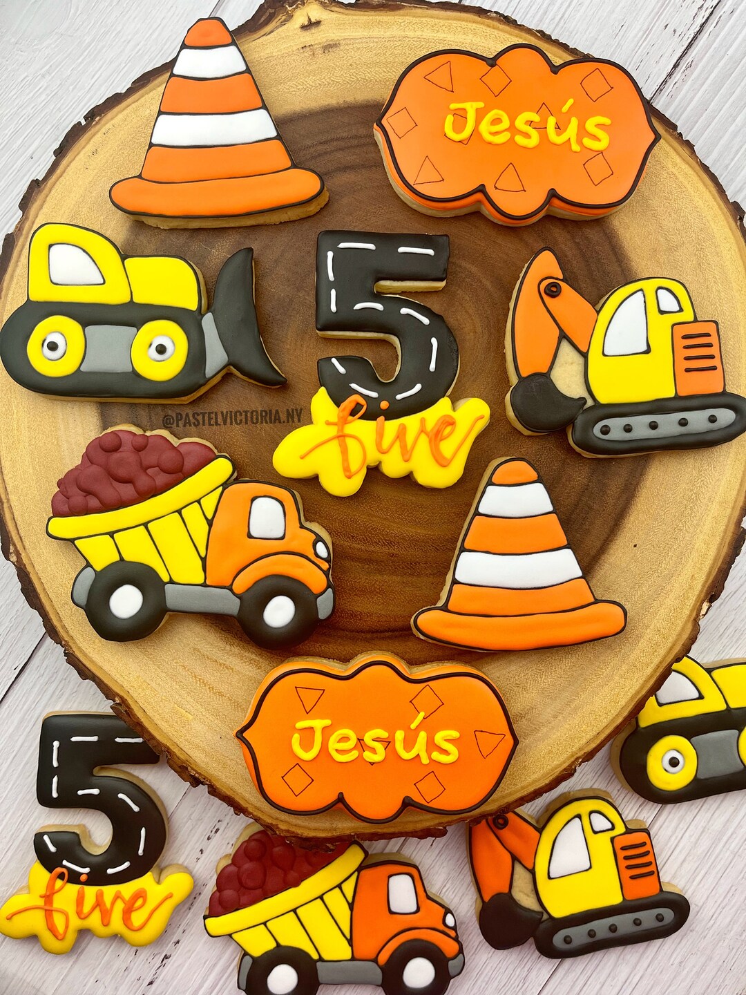 Construction Truck Cookies, Party Favors, Birthday Party Favor Idea ...