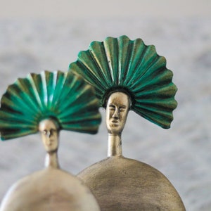 Unique Artwork Sun Head , Best Statue for Home , Handmade Resin ...