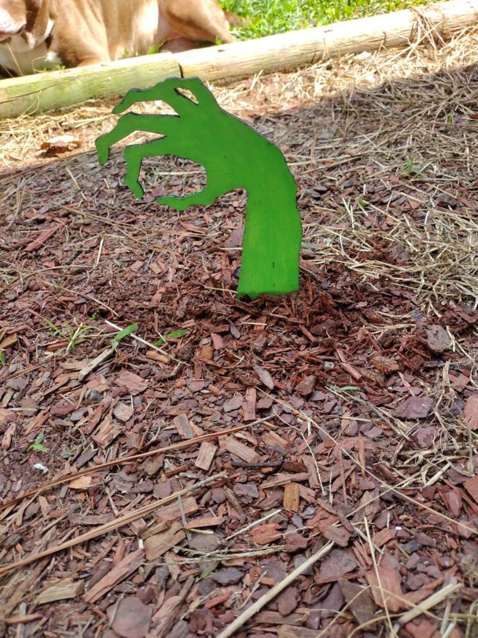 Zombie Hands Lawn Art, Stick Out of Ground Spooky Lawn Decor, Halloween ...