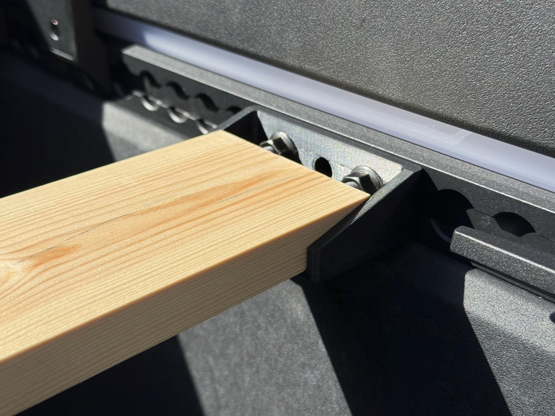 Cybertruck L-track 2x4 1x4 Shelf Bracket (2ct) - Etsy