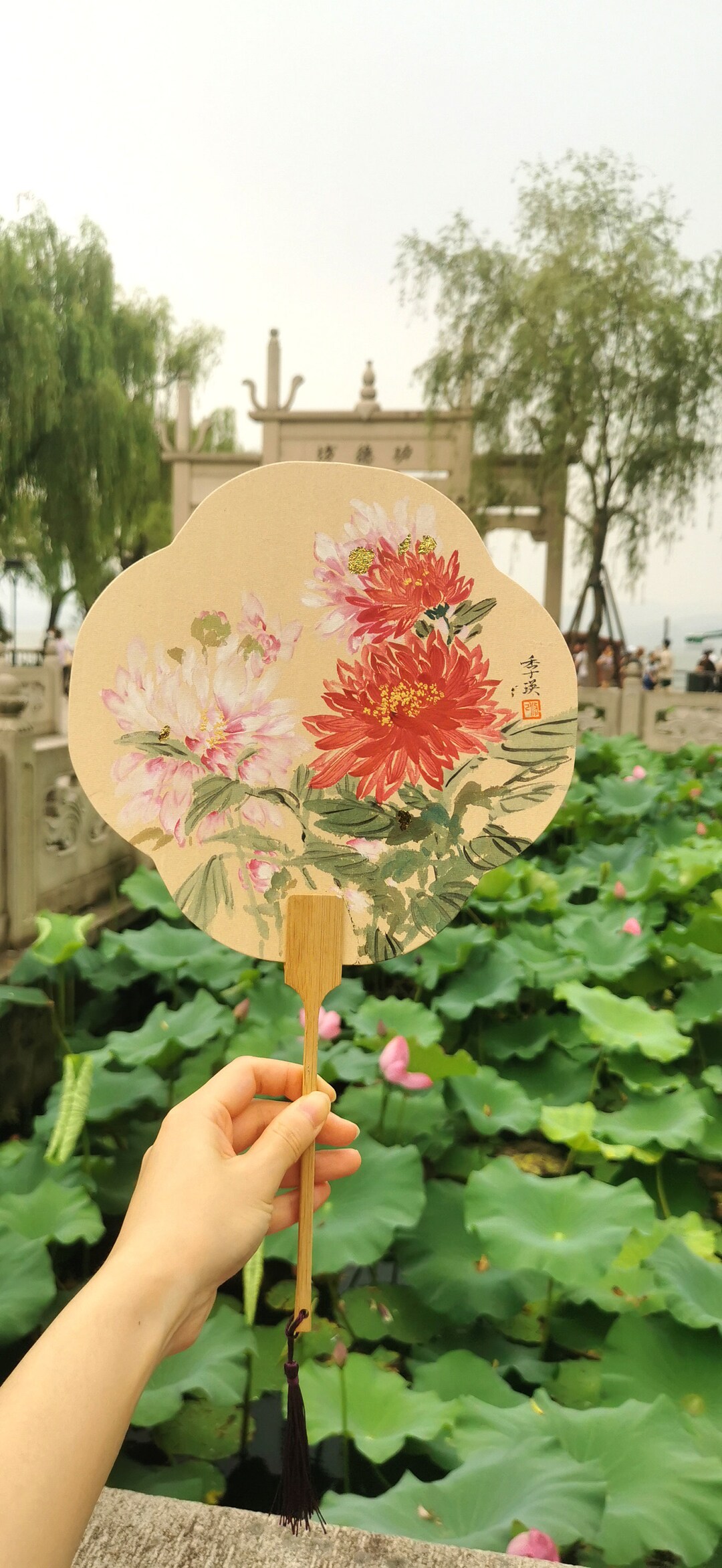 Original Hand-painted Fan Red Chrysanthemum Fan Chinese Handmade Fan ...