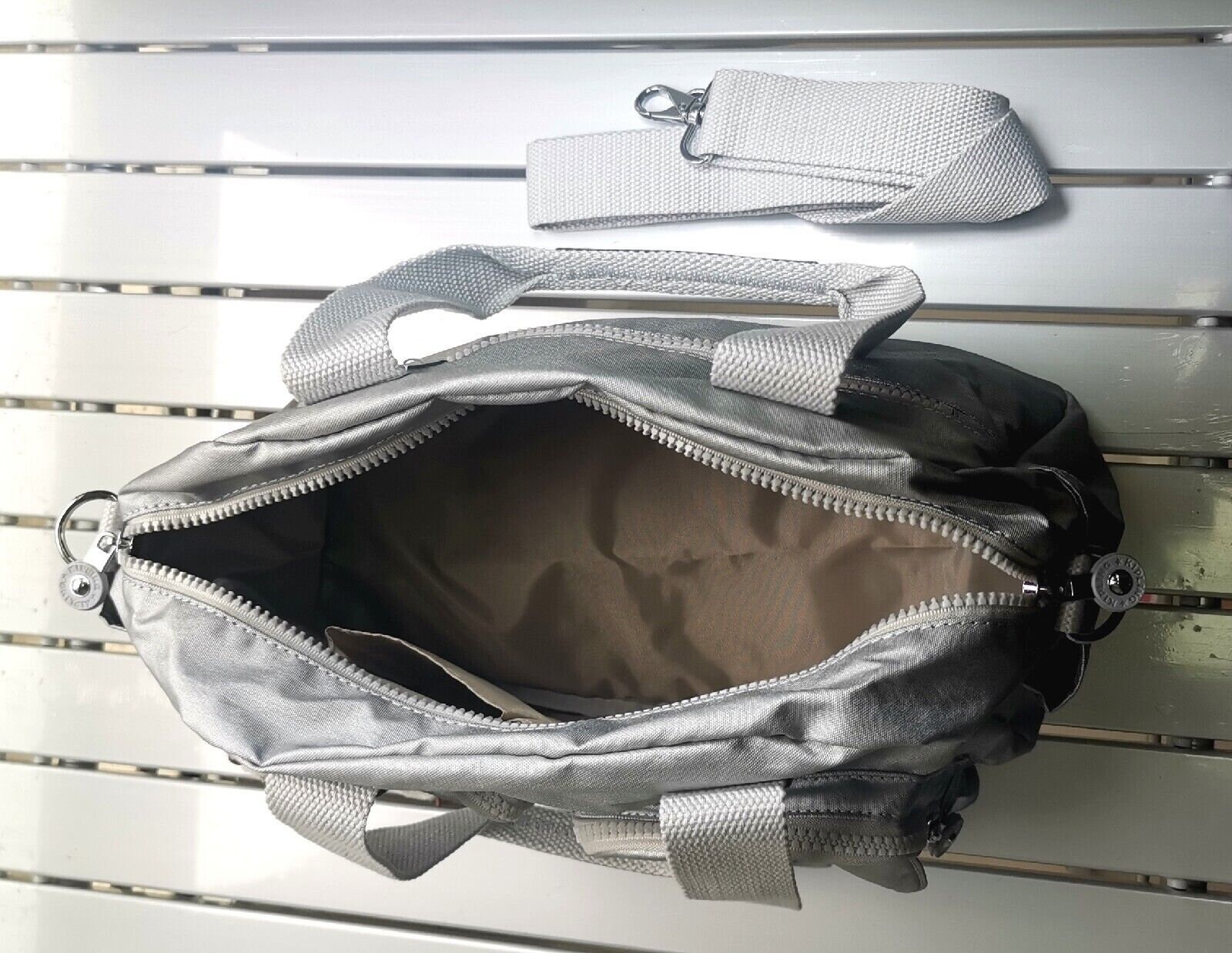 Vintage Kipling New DEFEA Metallic Silver Medium Shoulder Bag - Etsy