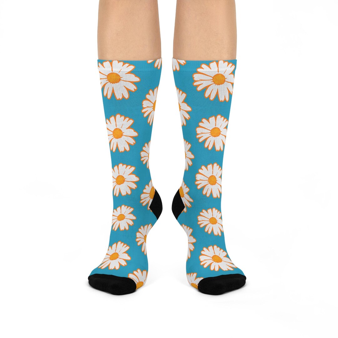 White Daisies Cushioned Crew Socks - Floral Patterned Footwear, Spring ...