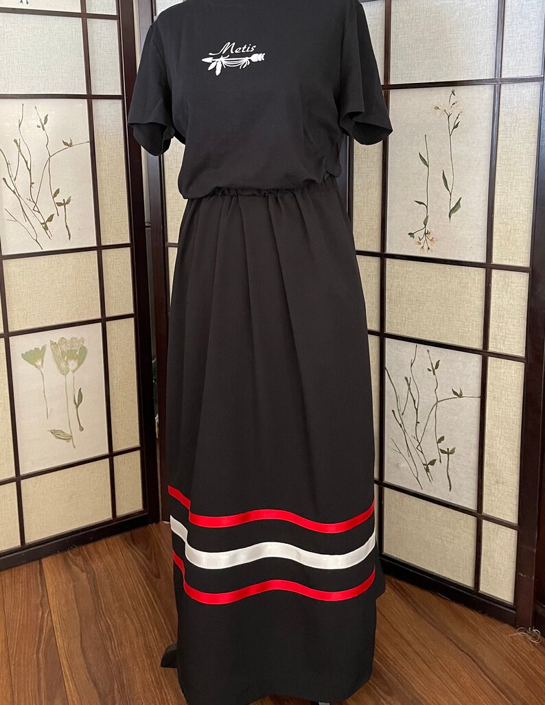Womens Traditional Festive Metis Ribbon Skirt, Black With Satin Ribbon ...