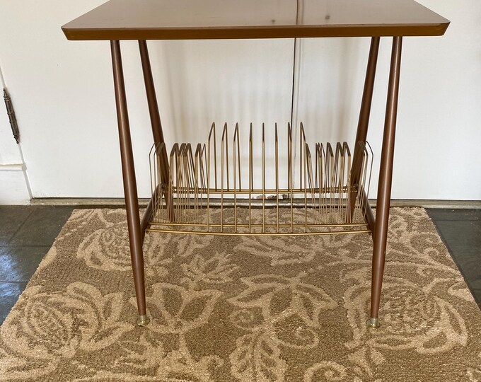 Vintage Mid Century Modern Style Walnut Top Stereo Table Stand With ...