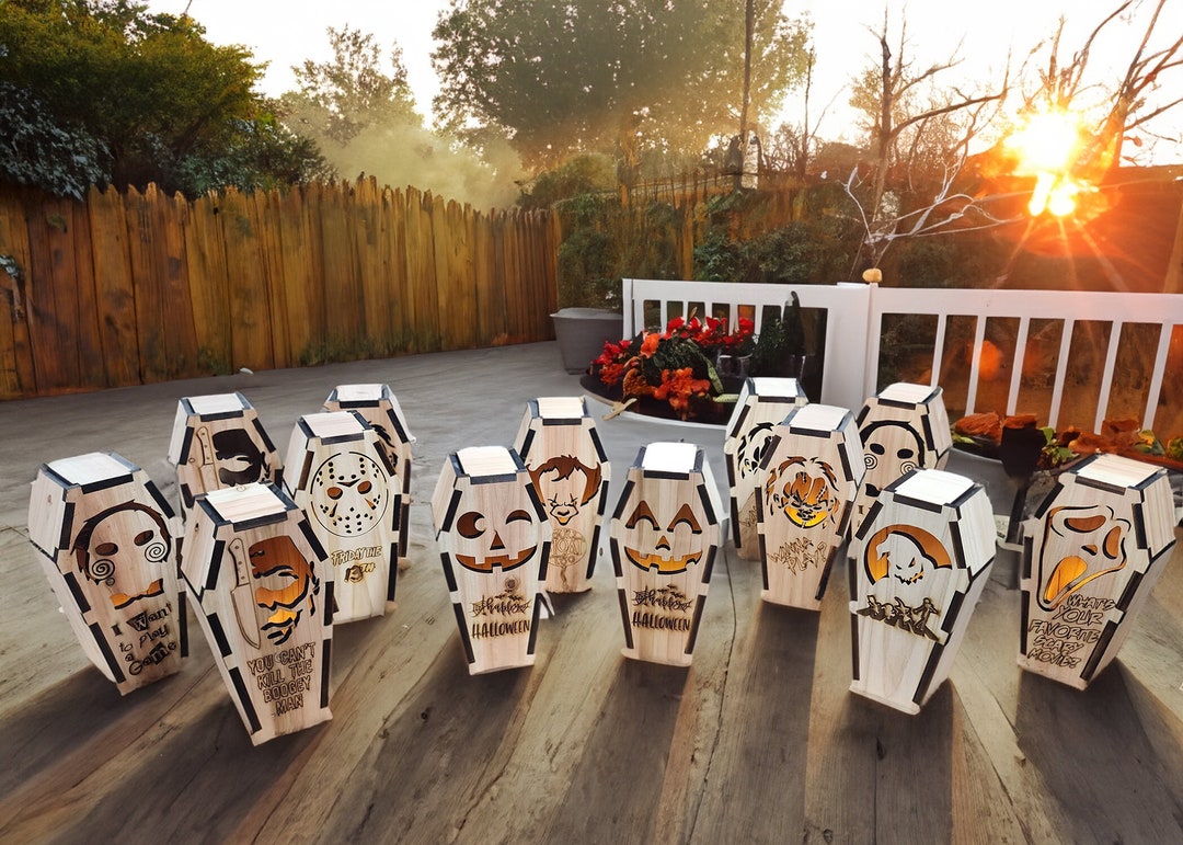 Cedar Coffin Jack-o'-lantern: Rustic Halloween Decor (11x5x4) - Etsy