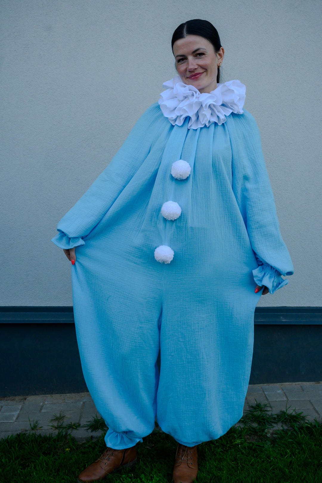 READY TO SHIP Size M Clown Costume Adult Unisex Suite Aqua Blue Jester ...