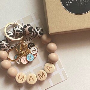 Mama Silicone and Wood Wristlet Keychain Cute Mama Bangle Keychain ...