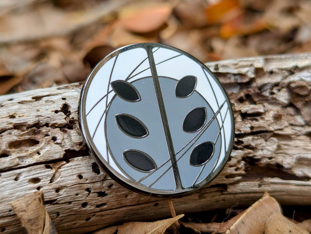 Weaversong - Hollow Knight Enamel Pin - Etsy
