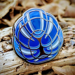 Baldur Shell - Hollow Knight Enamel Pin - Etsy
