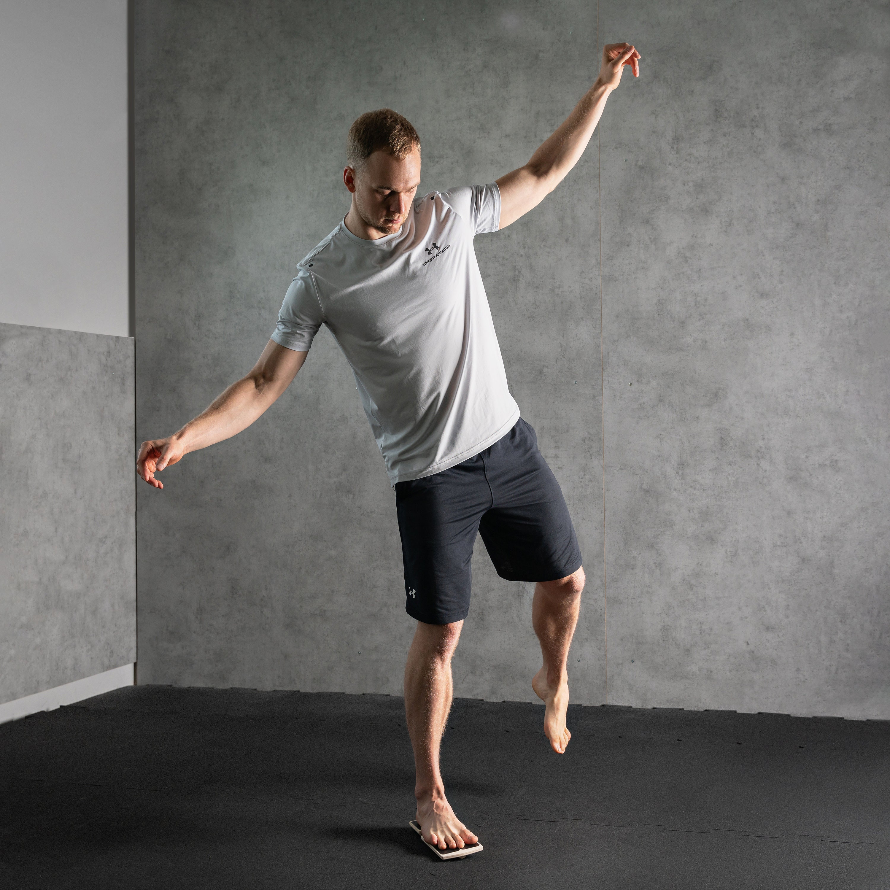 Whiteoak Foot Trainer: Tool for Arches Strength Training, Balance ...