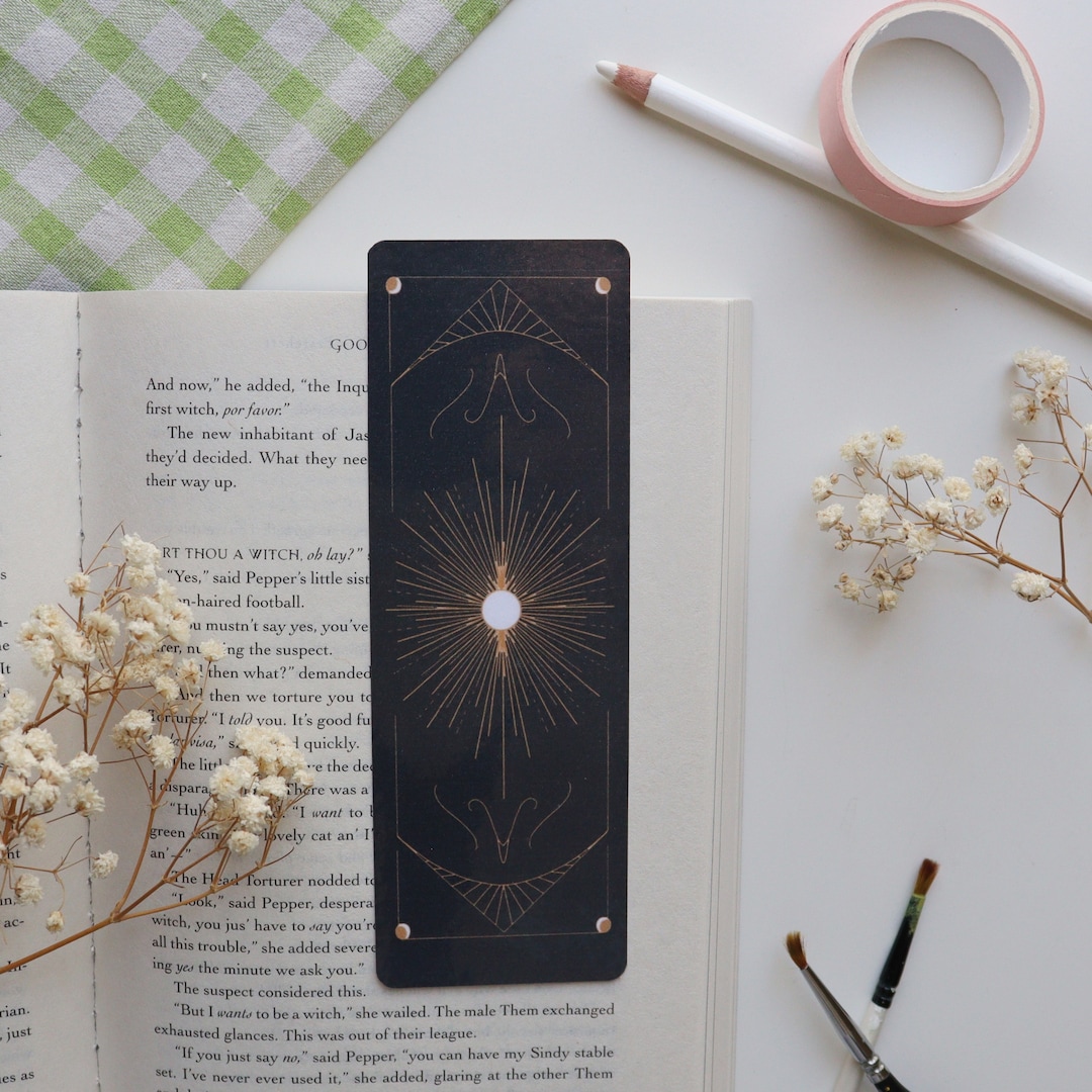 Shadow and Bone Bookmark Grishaverse Bookmark, Six of Crows, Sun ...
