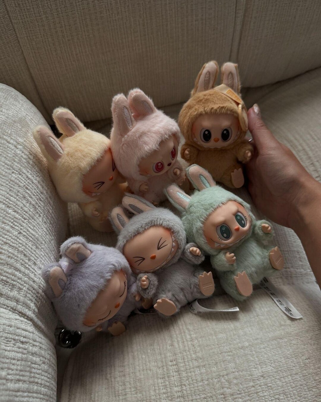 1/6pcs Labubu Resin Style Sculpture Series Mystery Box - Unique Beach ...