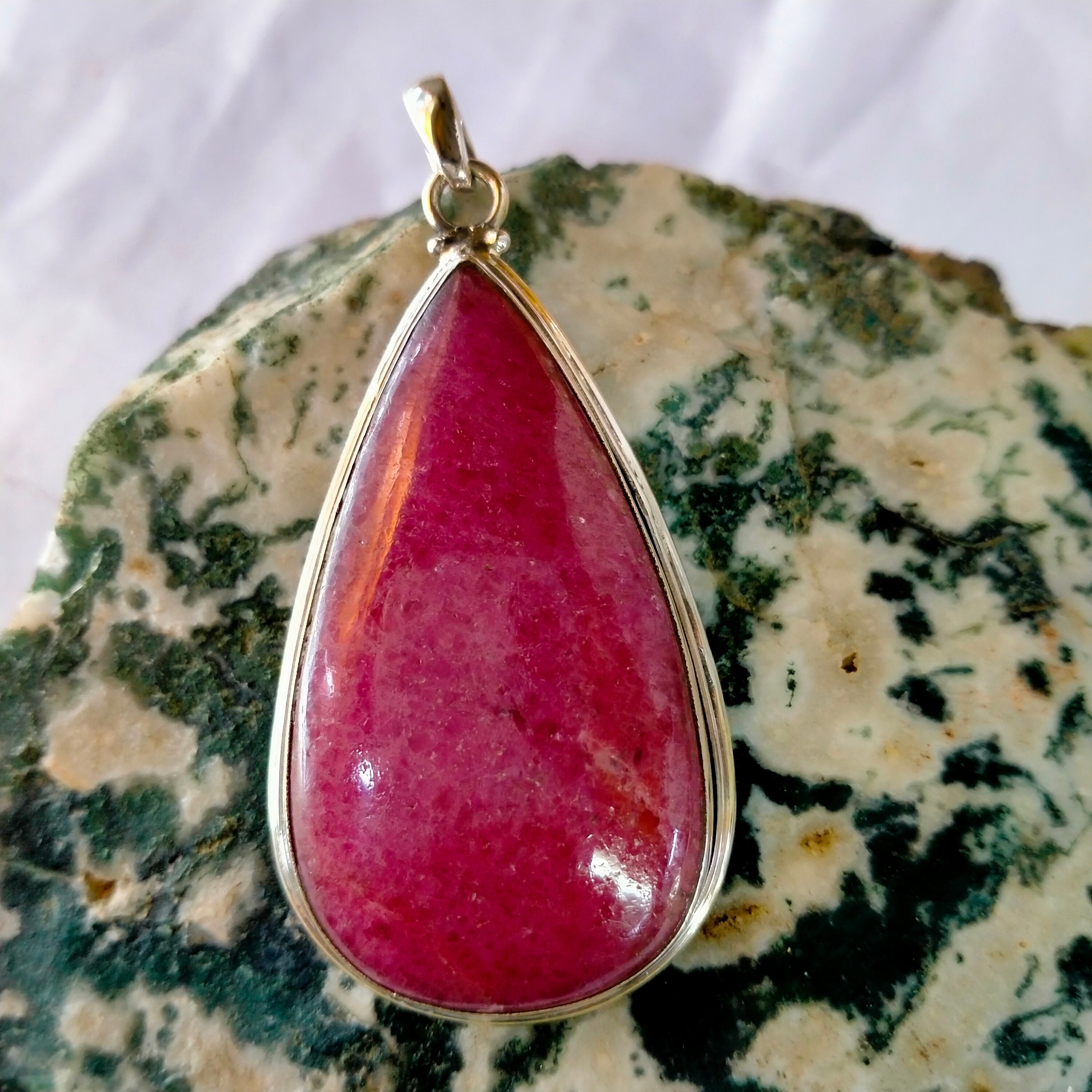 Rhodonite Rhodonite Pendant Rhodonite Necklace Rhodonite - Etsy UK