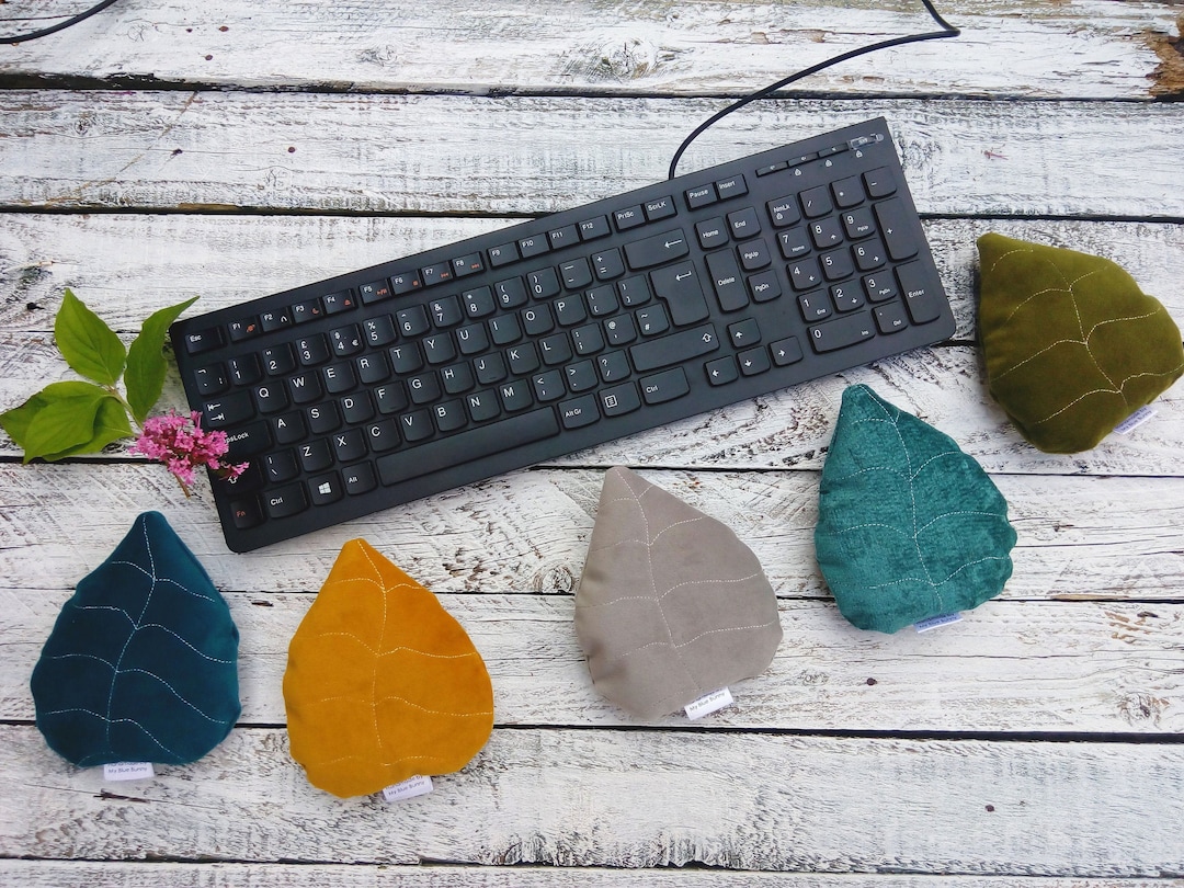 Handmade Velvet Leaf Mouse Wrist Rest - Ergonomic Home Office Support ...