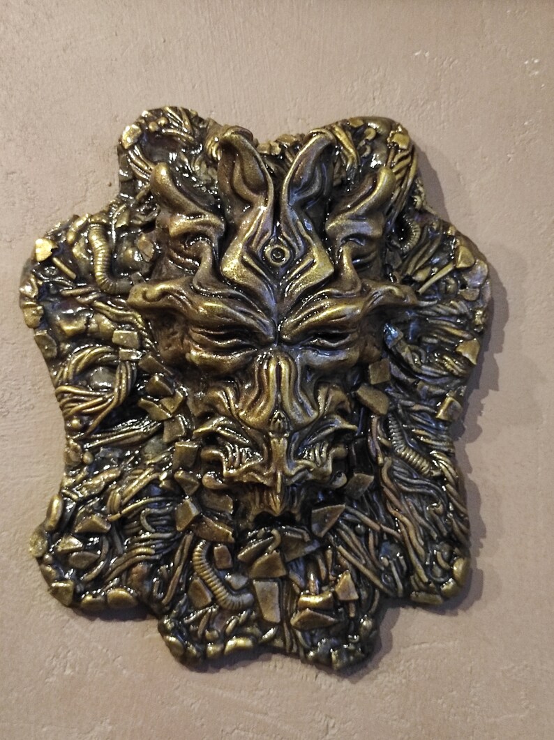 Alien Wall Sculture Alien Head Wall Creepy Decor Cyberpunk Decor - Etsy