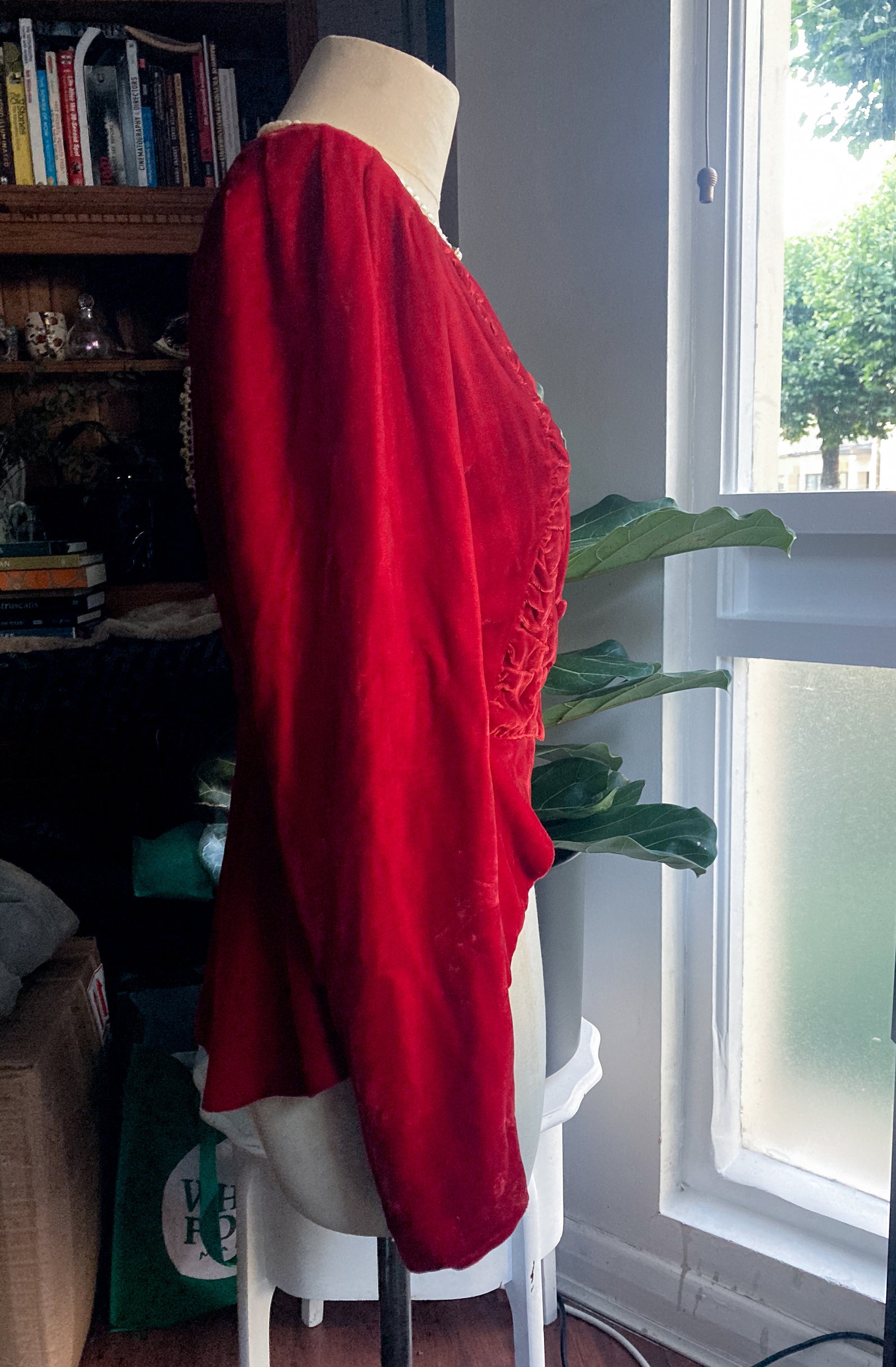 Antique Edwardian 1920s Ruby Red Silk Velvet Jacket Blazer Silk Lined S ...