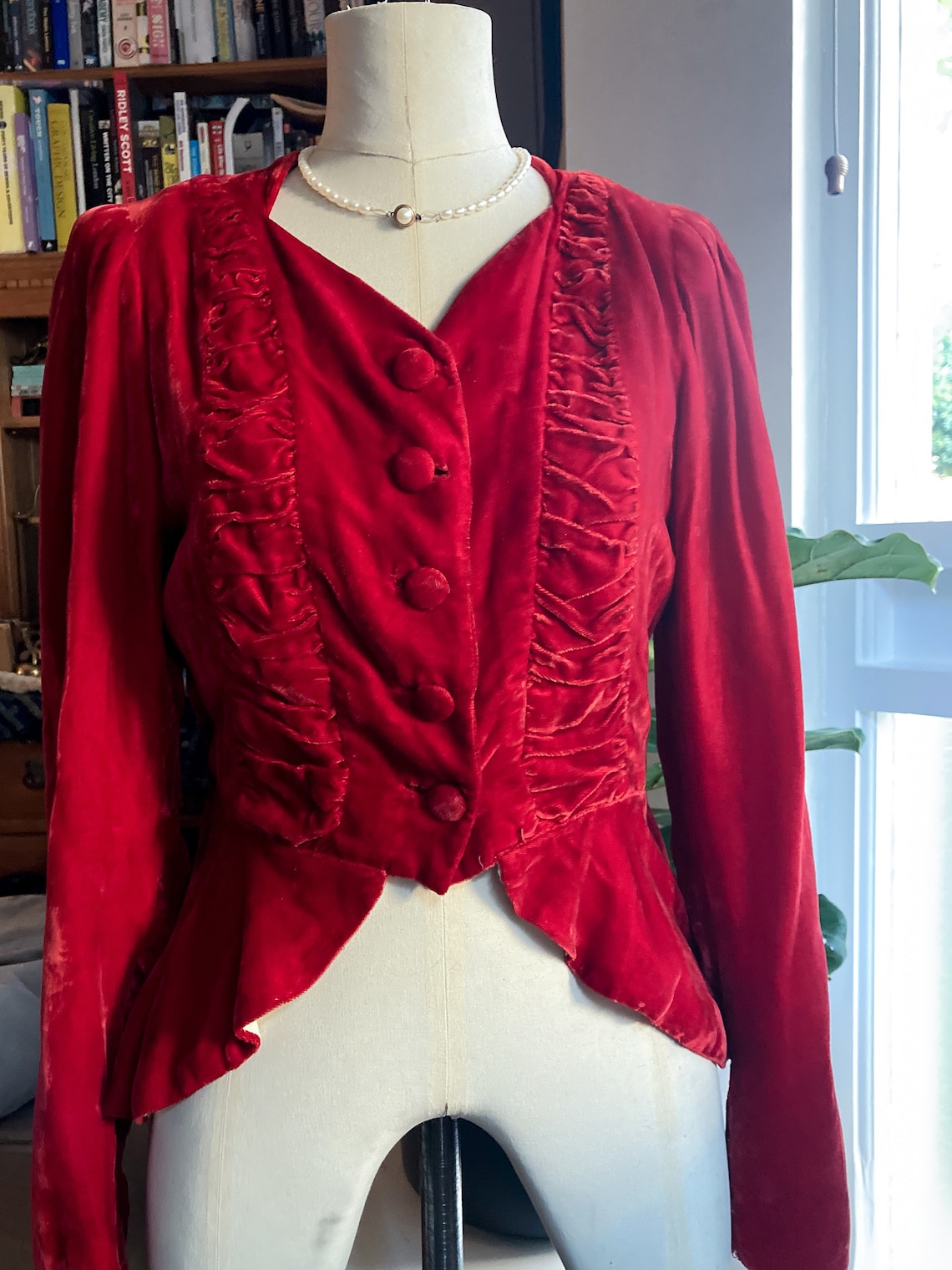 Antique Edwardian 1920s Ruby Red Silk Velvet Jacket Blazer Silk Lined S ...