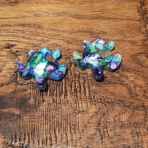 Crushed Shell Sea Turtles, Sea Turtle Figurines, Gift for Turtle Lovers ...