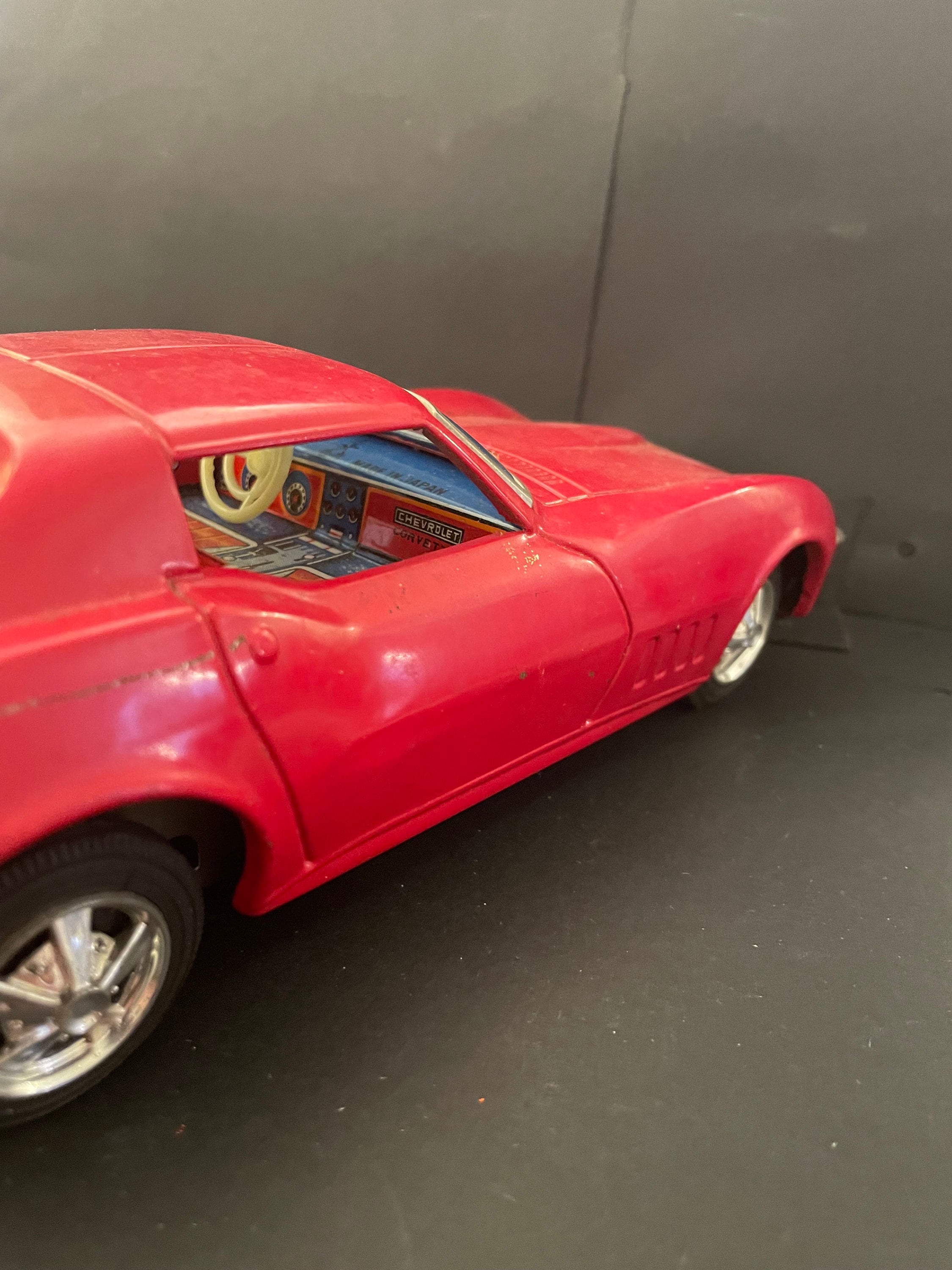 Vintage Taiyo Tin Litho Japanese Chevrolet Corvette Mystery Bump N Go ...