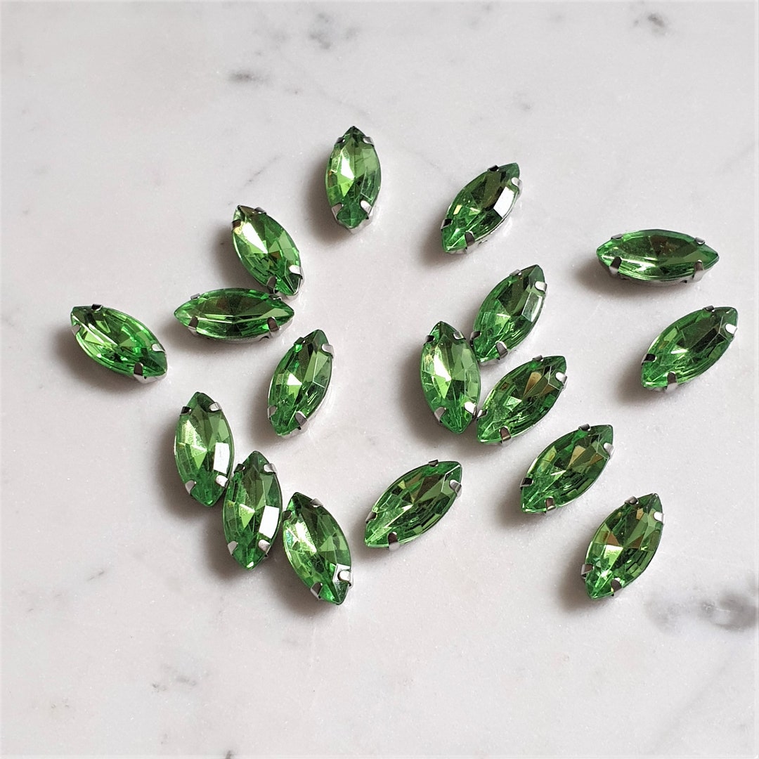 20 X Green Peridot Marquise Cut Rhinestones, Platinum Sew on Rhinestone ...