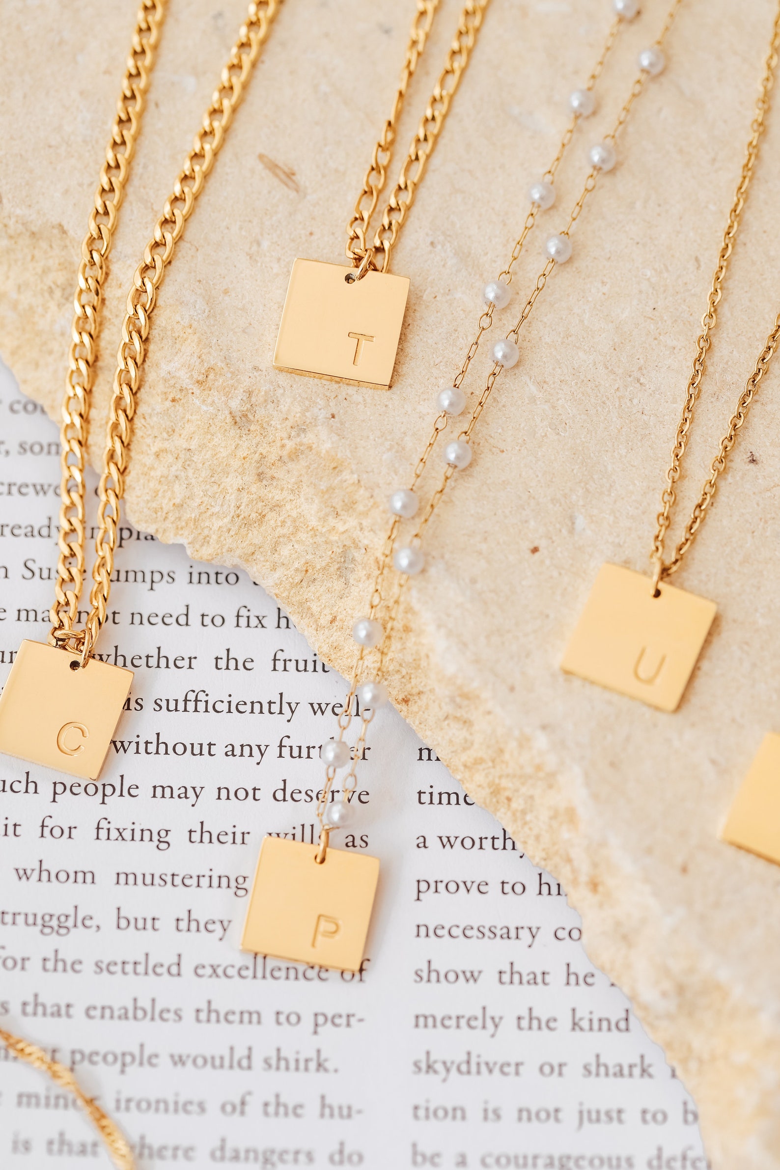 18K Gold Filled Letter Necklace Engraved Pendant Necklace - Etsy