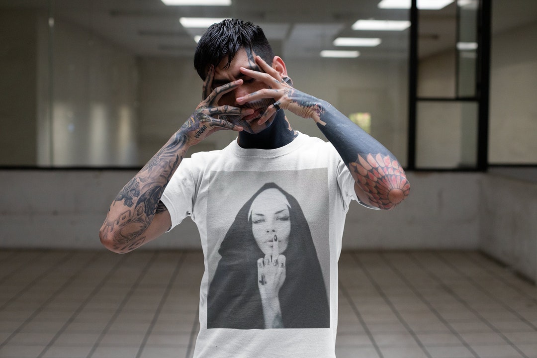 Nun Middle Finger T-shirt, Halloween T-shirt, F You Tee. - Etsy