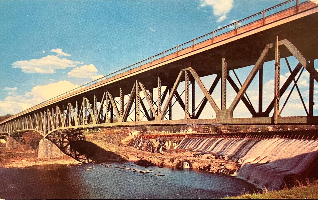 Gill Memorial Bridge - Turners Falls, Massachusetts - Built in 1938 ...