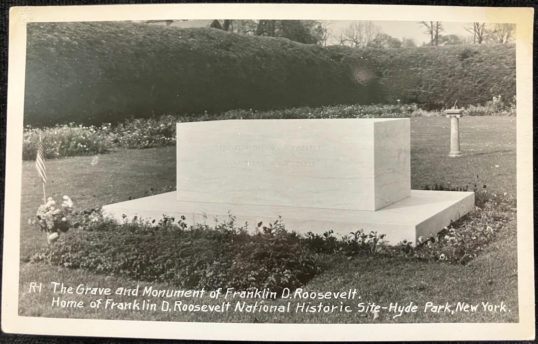 RPPC - the Grave and Monument of Franklin D. Roosevelt. Home of ...