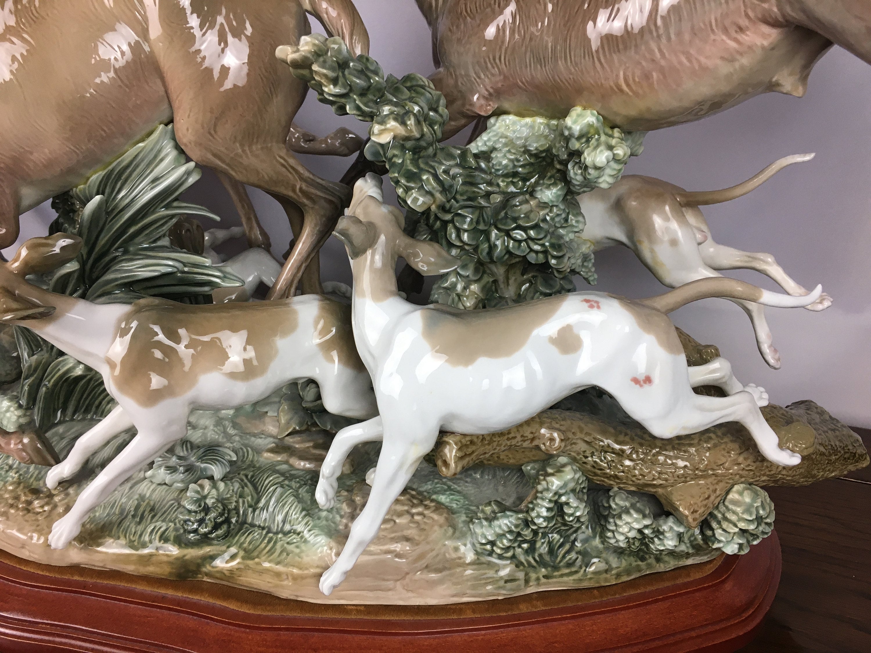 Lladro - Pursued Deer Sculpture 1377 - Hunting Dogs Limited Edition 750 ...