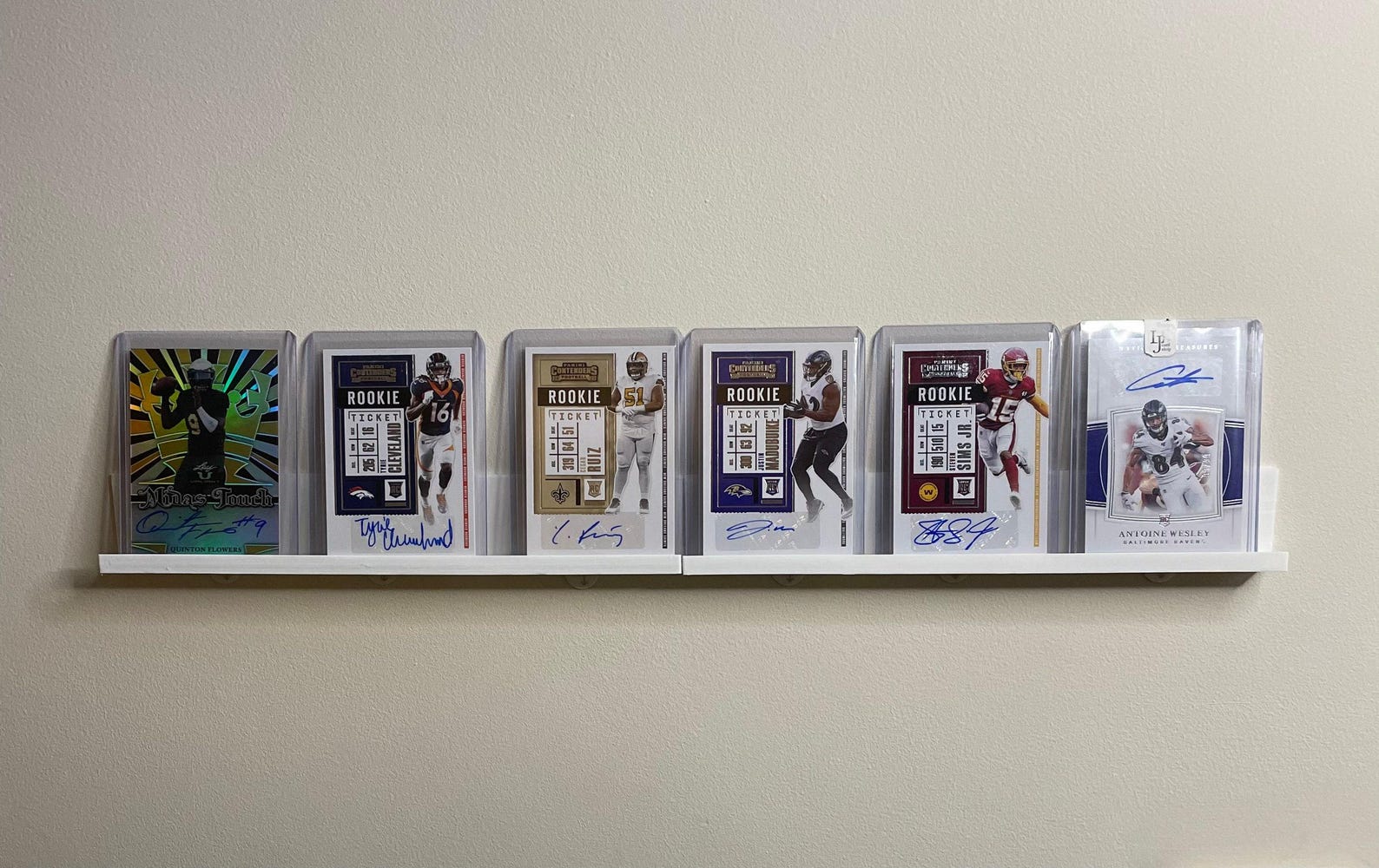 Wall Mounted Display Shelf for Trading & Collectable Cards - 25cm ...