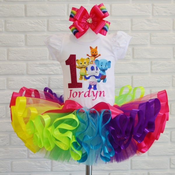 Bailey Word Party - Etsy