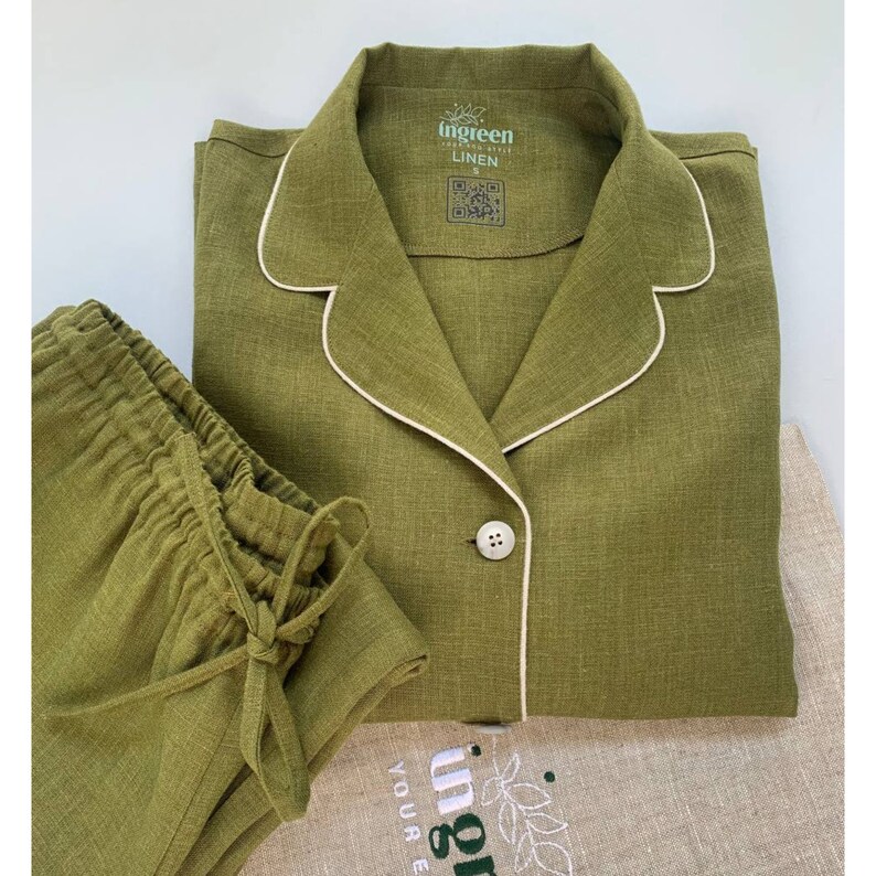 Monogrammed Mom Pajamas, Mom Birthday Gift, Linen Personalized Pajamas ...